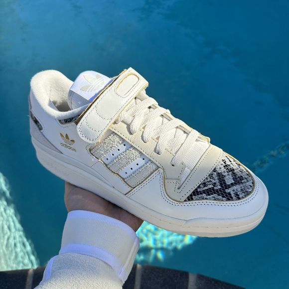 adidas | Shoes | Adidas Originals Forum 84 Low White Snakeskin Mens ...